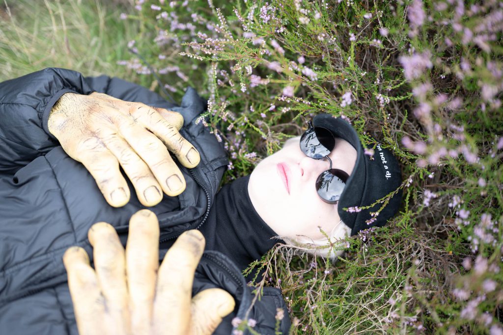 //SM.002 - Machine Woman - //SNCMAG